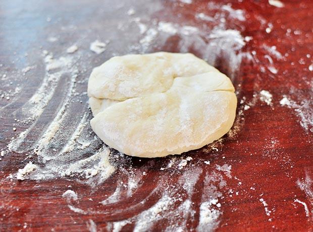 Chapatti flat bread – cooking Tanzanian food in your Kitchen | Tanzania ...