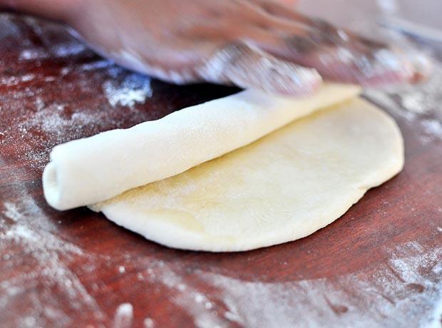 Chapatti flat bread – cooking Tanzanian food in your Kitchen | Tanzania ...